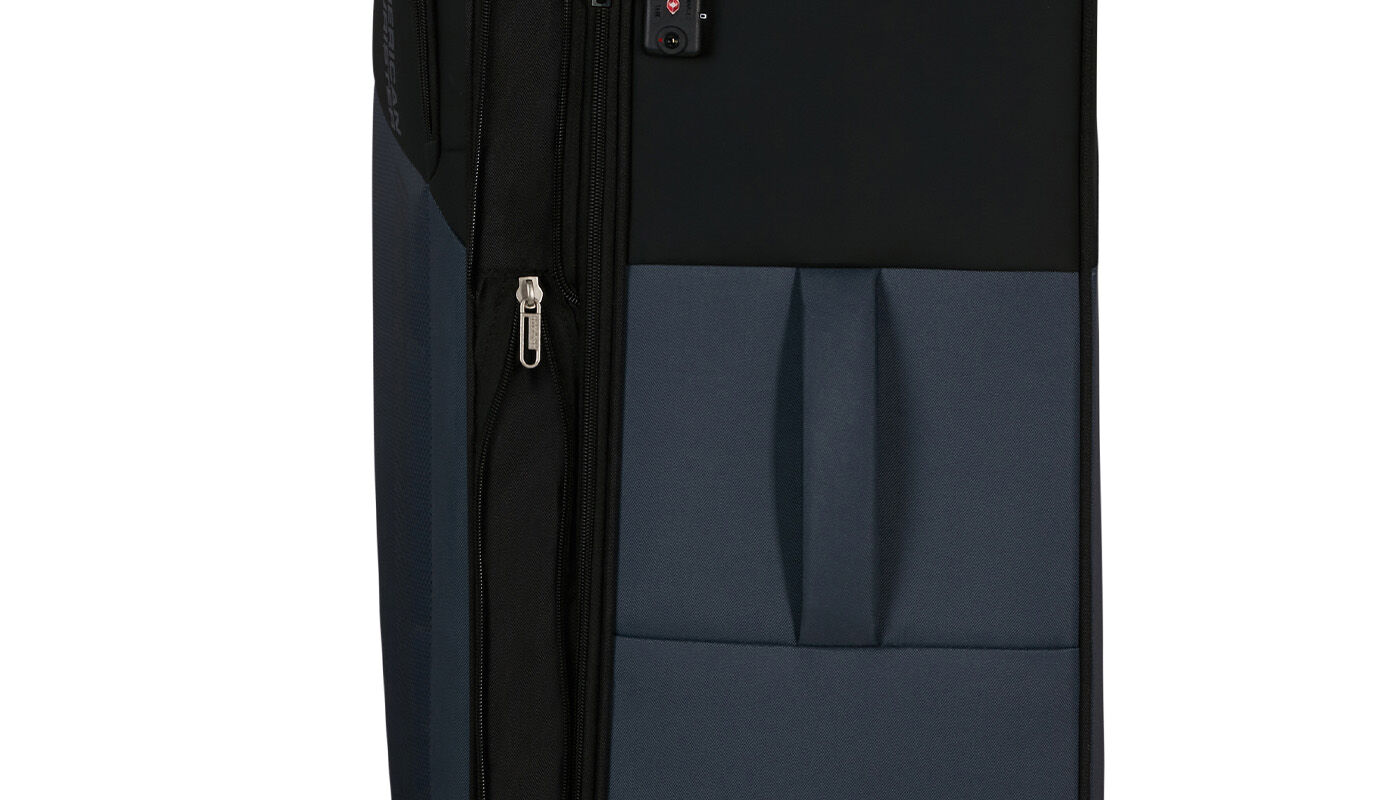 Daring Dash 77cm Large Check-in Black | American Tourister UK