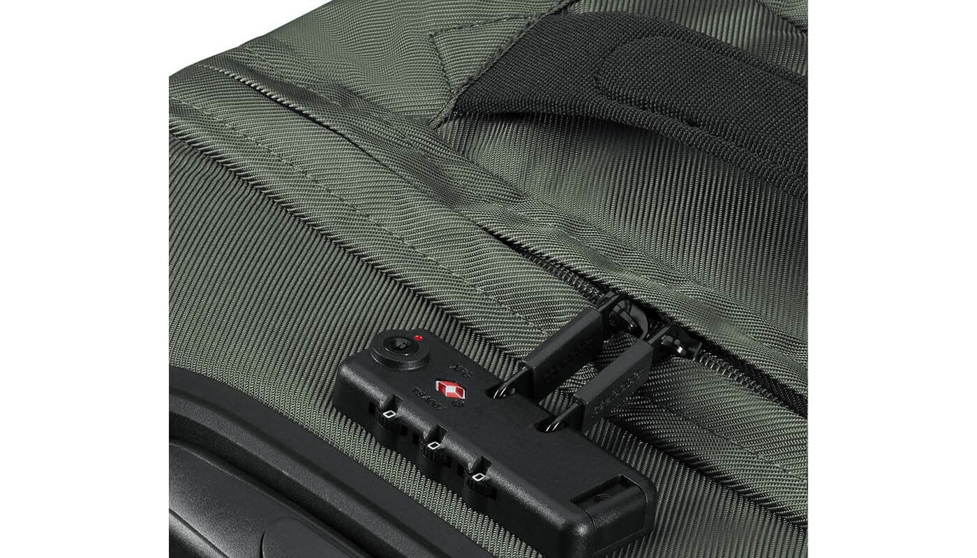 Urban Track | Duffle Bag with Wheels | American Tourister