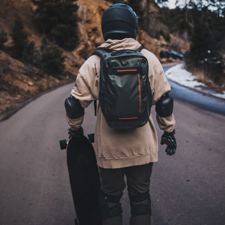 Urban Track | Duffle Bag with Wheels | American Tourister